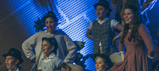 kids – Motif Awards